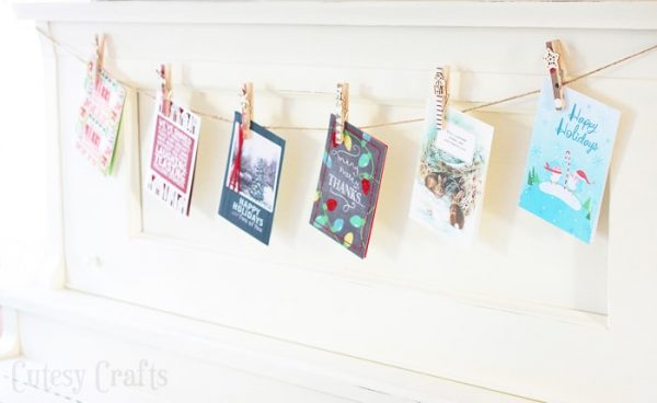 DIY Christmas Card Garland - Cutesy Crafts
