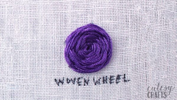 How to do a Woven Wheel Stitch - Cutesy Crafts