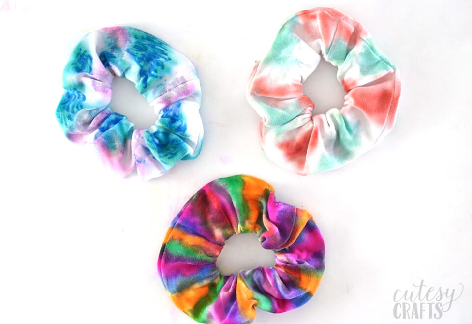 Tie Dye Technique Alternative- Sharpie Dyed Scrunchies - Cutesy Crafts