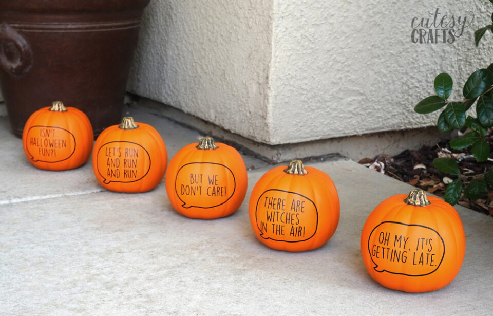Cricut Halloween Idea - 5 Little Pumpkins Decoration - Cutesy Crafts