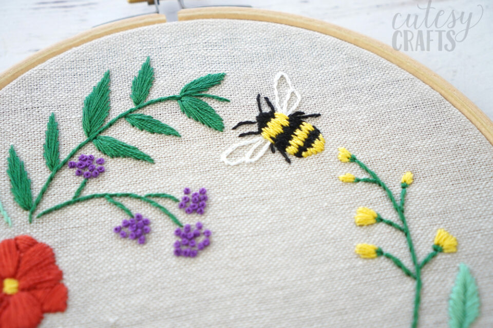 Spring Bee Embroidery Pattern - Cutesy Crafts