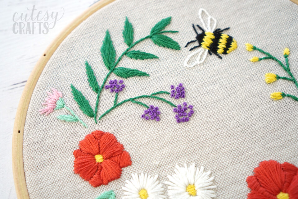 Spring Bee Embroidery Pattern - Cutesy Crafts